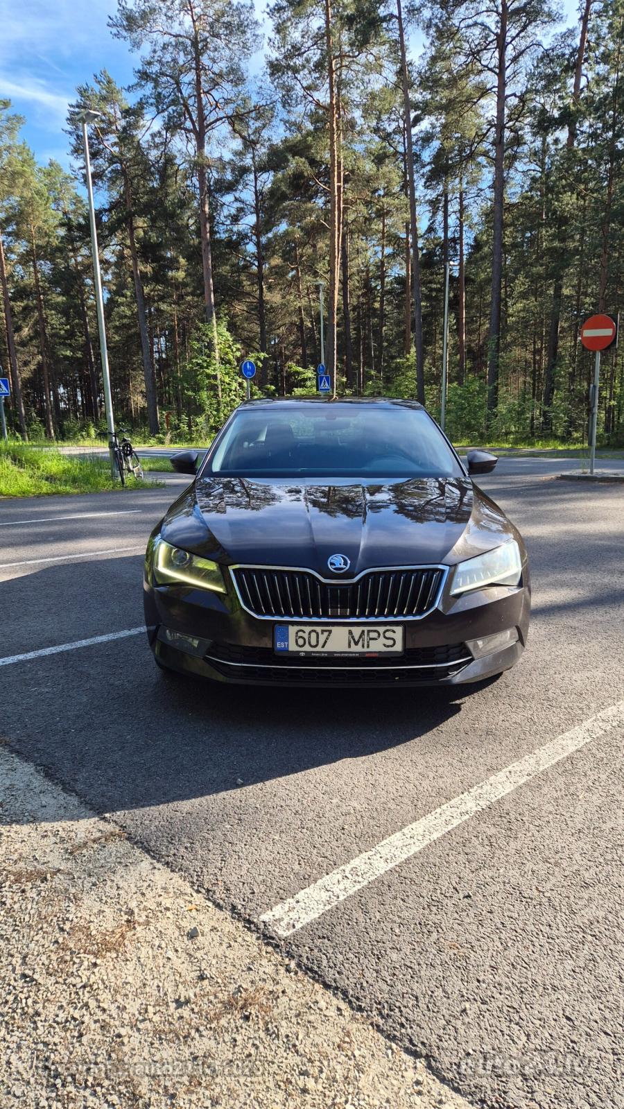 Brūns Skoda SuperB 2016 Tallina, ar dzinēja tilpumu 1.40 L un nobraukumu 228 tūkst. km par 11000 €, foto 1 vietnē AUTOMOTO.COM.LV