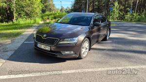 Brūns Skoda SuperB 2016 Tallina, ar dzinēja tilpumu 1.40 L un nobraukumu 228 tūkst. km par 11000 €, foto 5 vietnē AUTOMOTO.COM.LV
