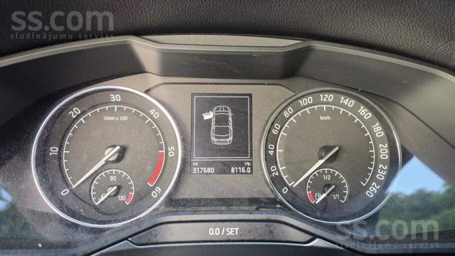 Brown Skoda SuperB 2016 in Riga, with an engine capacity of 1.60 L and mileage of 316 thousand km for 7900 €, photo 6 on AUTOMOTO.COM.LV