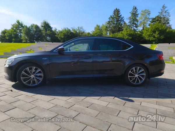 Brūns Skoda SuperB 2016 Rapla, ar dzinēja tilpumu 2.00 L un nobraukumu 258 tūkst. km par 12999 €, foto 1 vietnē AUTOMOTO.COM.LV