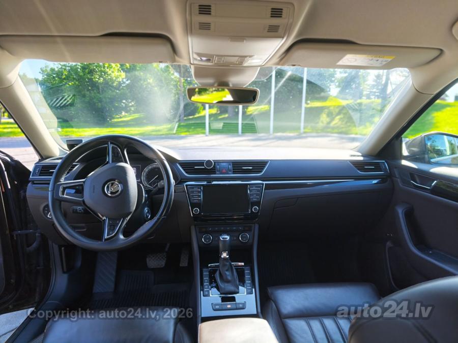 Brūns Skoda SuperB 2016 Rapla, ar dzinēja tilpumu 2.00 L un nobraukumu 258 tūkst. km par 12999 €, foto 11 vietnē AUTOMOTO.COM.LV
