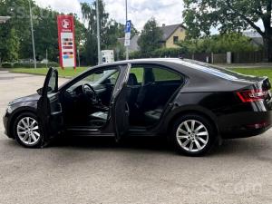 Brown Skoda SuperB 2016 in Riga, with an engine capacity of 2.00 L and mileage of 346 thousand km for 8700 €, photo 6 on AUTOMOTO.COM.LV