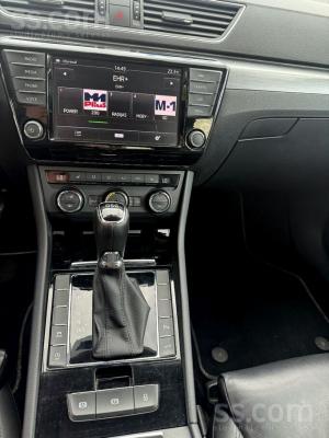 Brown Skoda SuperB 2016 in Riga, with an engine capacity of 2.00 L and mileage of 346 thousand km for 8700 €, photo 10 on AUTOMOTO.COM.LV