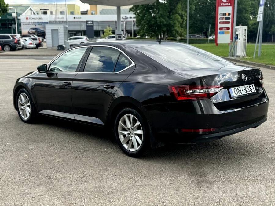 Brown Skoda SuperB 2016 in Riga, with an engine capacity of 2.00 L and mileage of 346 thousand km for 8700 €, photo 23 on AUTOMOTO.COM.LV