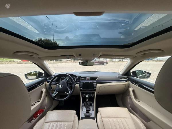 Brown Skoda SuperB 2016 in Vilnius, with an engine capacity of 2.00 L and mileage of 388 thousand km for 10300 €, photo 5 on AUTOMOTO.COM.LV