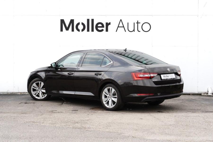 Brown Skoda SuperB 2016 in Riga, with an engine capacity of 2.00 L and mileage of 182 thousand km for 12500 €, photo 3 on AUTOMOTO.COM.LV