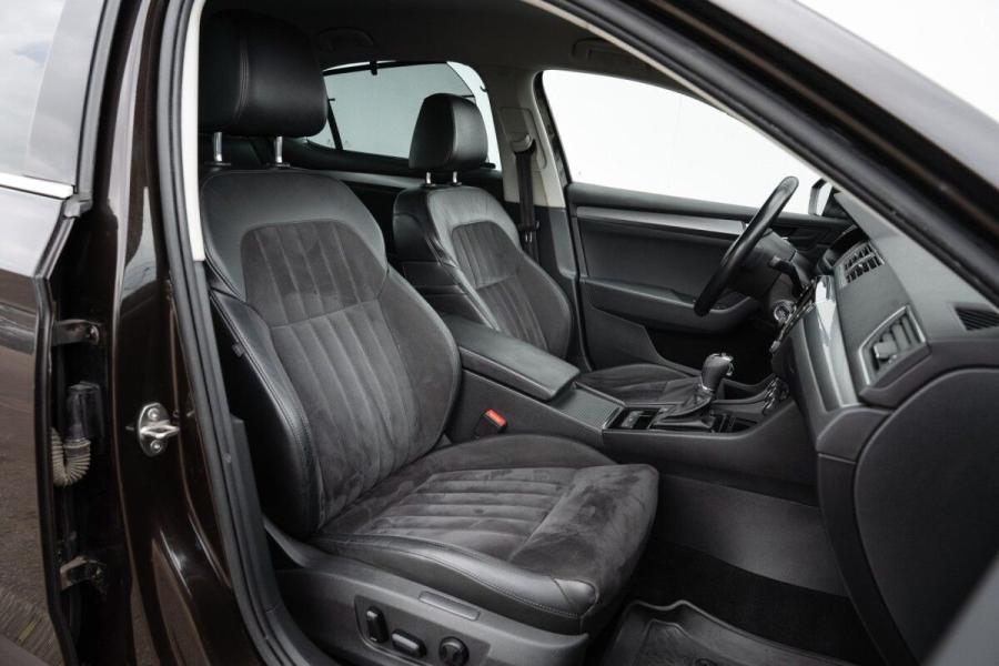 Brown Skoda SuperB 2016 in Riga, with an engine capacity of 2.00 L and mileage of 182 thousand km for 12500 €, photo 6 on AUTOMOTO.COM.LV