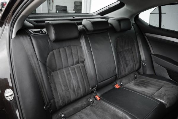 Brown Skoda SuperB 2016 in Riga, with an engine capacity of 2.00 L and mileage of 182 thousand km for 12500 €, photo 9 on AUTOMOTO.COM.LV
