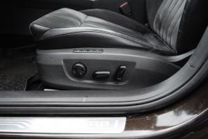 Brown Skoda SuperB 2016 in Riga, with an engine capacity of 2.00 L and mileage of 182 thousand km for 12500 €, photo 11 on AUTOMOTO.COM.LV