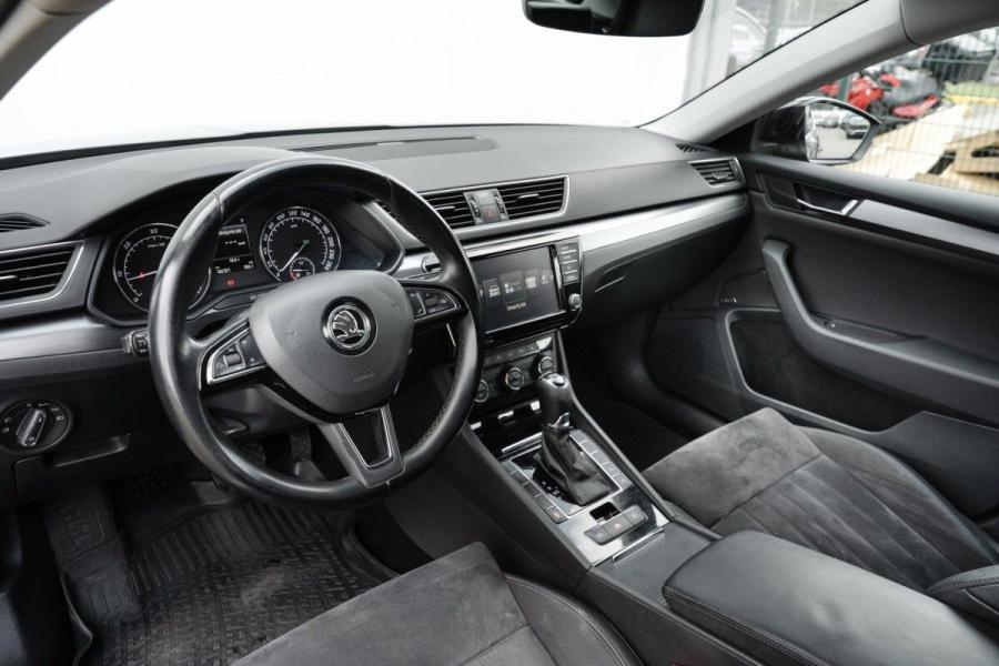 Brown Skoda SuperB 2016 in Riga, with an engine capacity of 2.00 L and mileage of 182 thousand km for 12500 €, photo 21 on AUTOMOTO.COM.LV