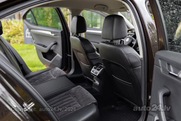 Brūns Skoda SuperB 2016 Tallina, ar dzinēja tilpumu 1.80 L un nobraukumu 130 tūkst. km par 12990 €, foto 11 vietnē AUTOMOTO.COM.LV