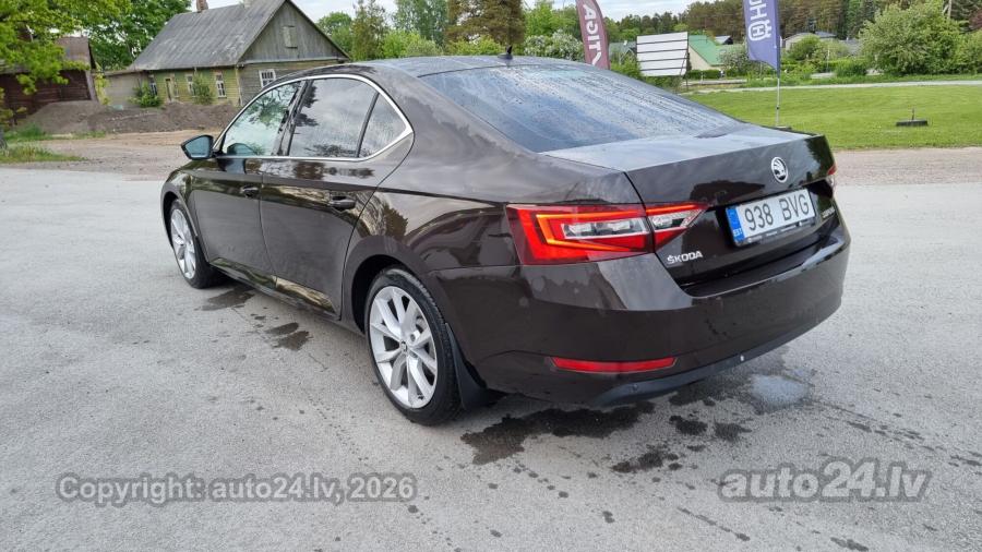 Brown Skoda SuperB 2017 in Tallinn, with an engine capacity of 1.40 L and mileage of 243 thousand km for 13000 €, photo 7 on AUTOMOTO.COM.LV
