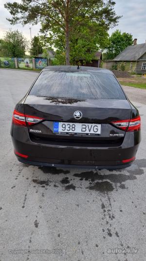 Brown Skoda SuperB 2017 in Tallinn, with an engine capacity of 1.40 L and mileage of 243 thousand km for 13000 €, photo 8 on AUTOMOTO.COM.LV