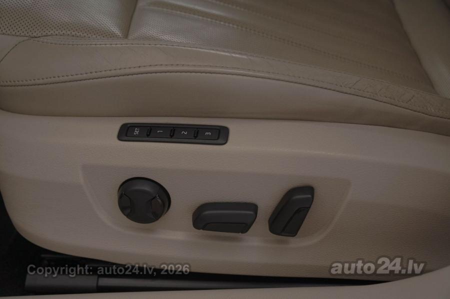 Brūns Skoda SuperB 2017 Tallina, ar dzinēja tilpumu 1.80 L un nobraukumu 146 tūkst. km par 16990 €, foto 17 vietnē AUTOMOTO.COM.LV
