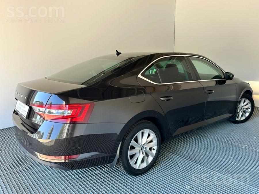 Brown Skoda SuperB 2019 in Riga, with an engine capacity of 2.00 L and mileage of 198 thousand km for 16500 €, photo 3 on AUTOMOTO.COM.LV