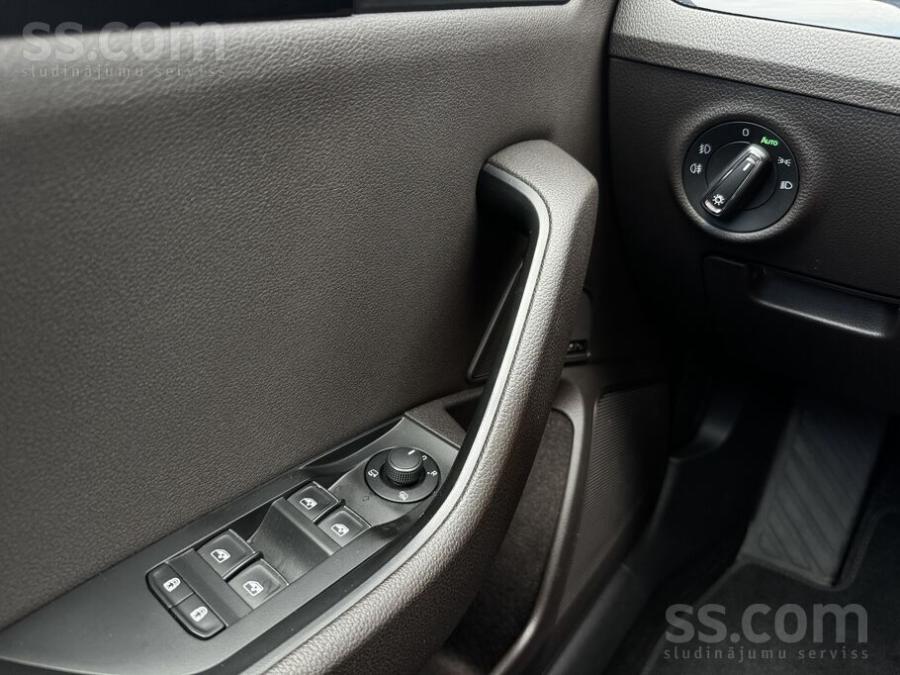 Brūns Skoda SuperB 2019 Rīga, ar dzinēja tilpumu 2.00 L un nobraukumu 146 tūkst. km par 17900 €, foto 23 vietnē AUTOMOTO.COM.LV