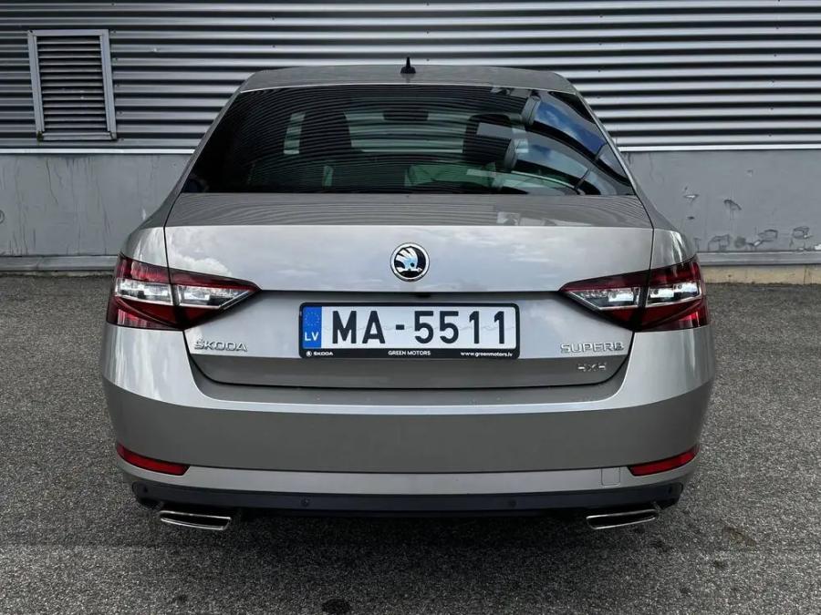 Brūns Skoda SuperB 2019 Rīga, ar dzinēja tilpumu 2.00 L un nobraukumu 146 tūkst. km par 17900 €, foto 5 vietnē AUTOMOTO.COM.LV