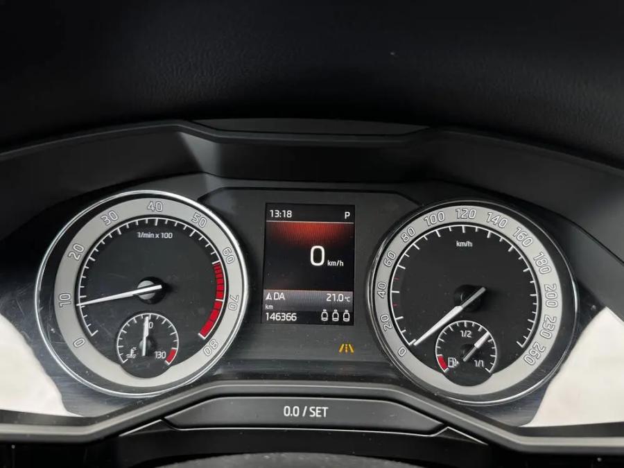 Brūns Skoda SuperB 2019 Rīga, ar dzinēja tilpumu 2.00 L un nobraukumu 146 tūkst. km par 17900 €, foto 20 vietnē AUTOMOTO.COM.LV