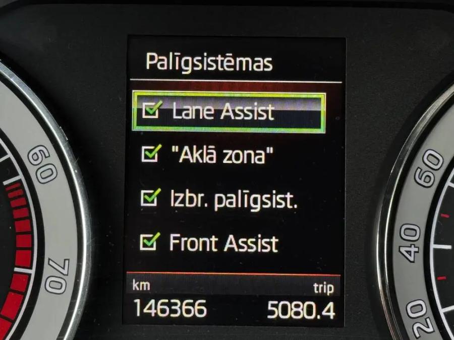 Brūns Skoda SuperB 2019 Rīga, ar dzinēja tilpumu 2.00 L un nobraukumu 146 tūkst. km par 17900 €, foto 22 vietnē AUTOMOTO.COM.LV