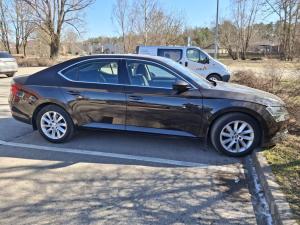 Brown Skoda SuperB 2019 in Riga, with an engine capacity of 1.50 L and mileage of 134 thousand km for 14500 €, photo 4 on AUTOMOTO.COM.LV