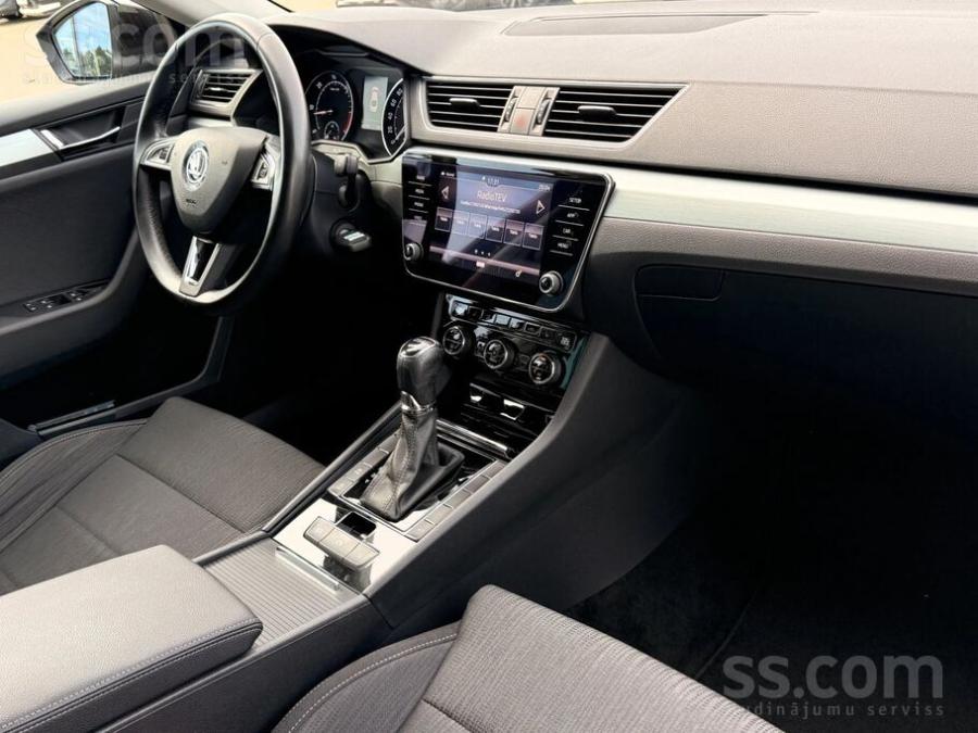 Brown Skoda SuperB 2019 in Riga, with an engine capacity of 2.00 L and mileage of 214 thousand km for 13490 €, photo 9 on AUTOMOTO.COM.LV