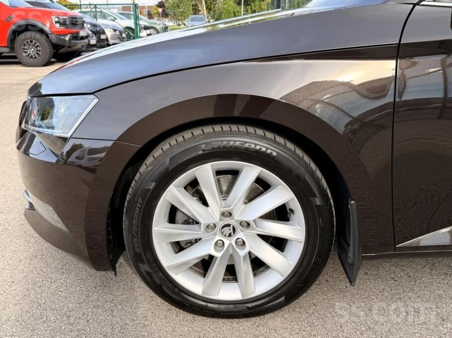 Brown Skoda SuperB 2019 in Riga, with an engine capacity of 2.00 L and mileage of 214 thousand km for 13490 €, photo 28 on AUTOMOTO.COM.LV