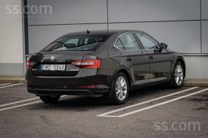 Brūns Skoda SuperB 2019 Rīga, ar dzinēja tilpumu 1.50 L un nobraukumu 133 tūkst. km par 16500 €, foto 5 vietnē AUTOMOTO.COM.LV