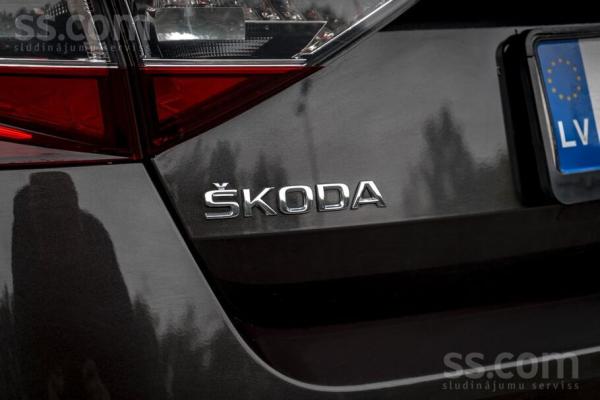 Brūns Skoda SuperB 2019 Rīga, ar dzinēja tilpumu 1.50 L un nobraukumu 133 tūkst. km par 16500 €, foto 7 vietnē AUTOMOTO.COM.LV
