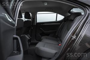 Brūns Skoda SuperB 2019 Rīga, ar dzinēja tilpumu 1.50 L un nobraukumu 133 tūkst. km par 16500 €, foto 12 vietnē AUTOMOTO.COM.LV