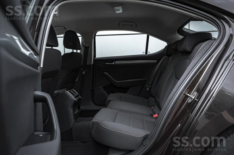Brūns Skoda SuperB 2019 Rīga, ar dzinēja tilpumu 1.50 L un nobraukumu 133 tūkst. km par 16500 €, foto 12 vietnē AUTOMOTO.COM.LV
