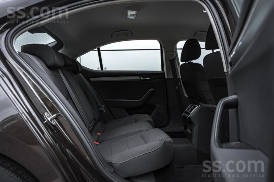 Brūns Skoda SuperB 2019 Rīga, ar dzinēja tilpumu 1.50 L un nobraukumu 133 tūkst. km par 16500 €, foto 13 vietnē AUTOMOTO.COM.LV