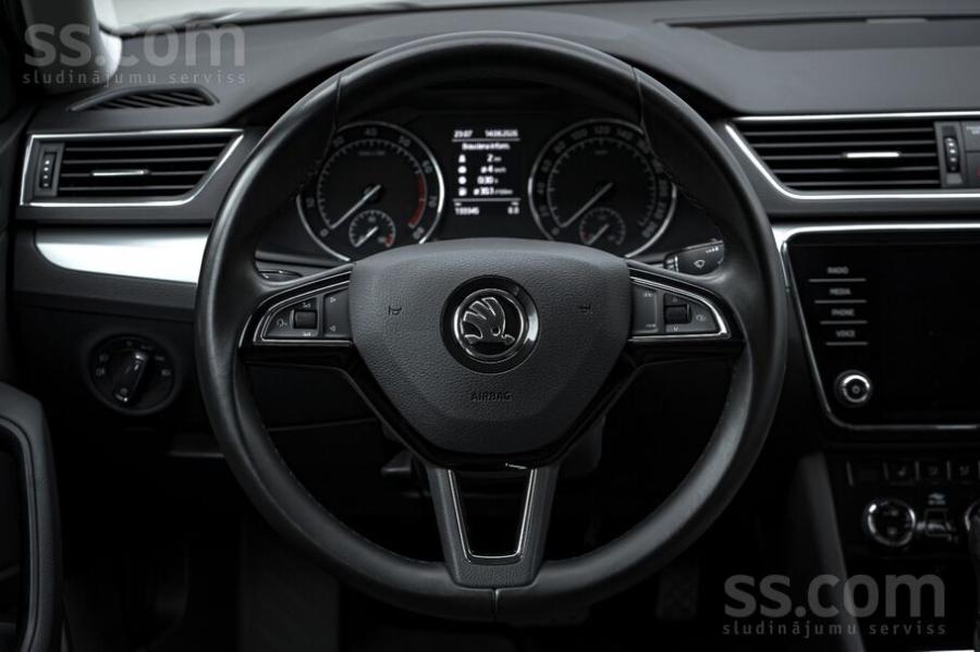 Brūns Skoda SuperB 2019 Rīga, ar dzinēja tilpumu 1.50 L un nobraukumu 133 tūkst. km par 16500 €, foto 21 vietnē AUTOMOTO.COM.LV