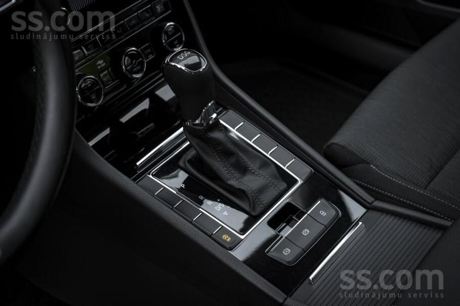 Brūns Skoda SuperB 2019 Rīga, ar dzinēja tilpumu 1.50 L un nobraukumu 133 tūkst. km par 16500 €, foto 24 vietnē AUTOMOTO.COM.LV