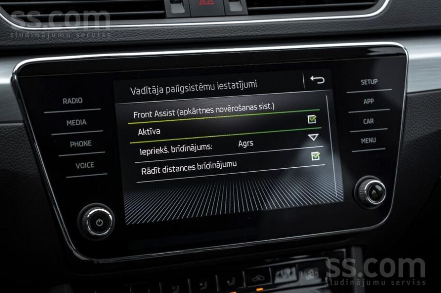 Brūns Skoda SuperB 2019 Rīga, ar dzinēja tilpumu 1.50 L un nobraukumu 133 tūkst. km par 16500 €, foto 29 vietnē AUTOMOTO.COM.LV