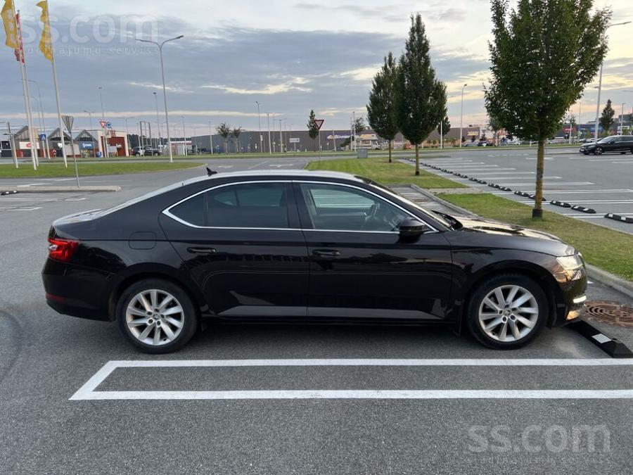 Brūns Skoda SuperB 2020 Rīga, ar dzinēja tilpumu 1.50 L un nobraukumu 180 tūkst. km par 16200 €, foto 4 vietnē AUTOMOTO.COM.LV