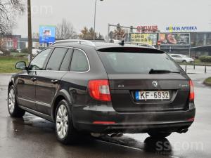 Brown Skoda SuperB 2010 in Riga, with an engine capacity of 3.60 L and mileage of 208 thousand km for 4300 €, photo 5 on AUTOMOTO.COM.LV