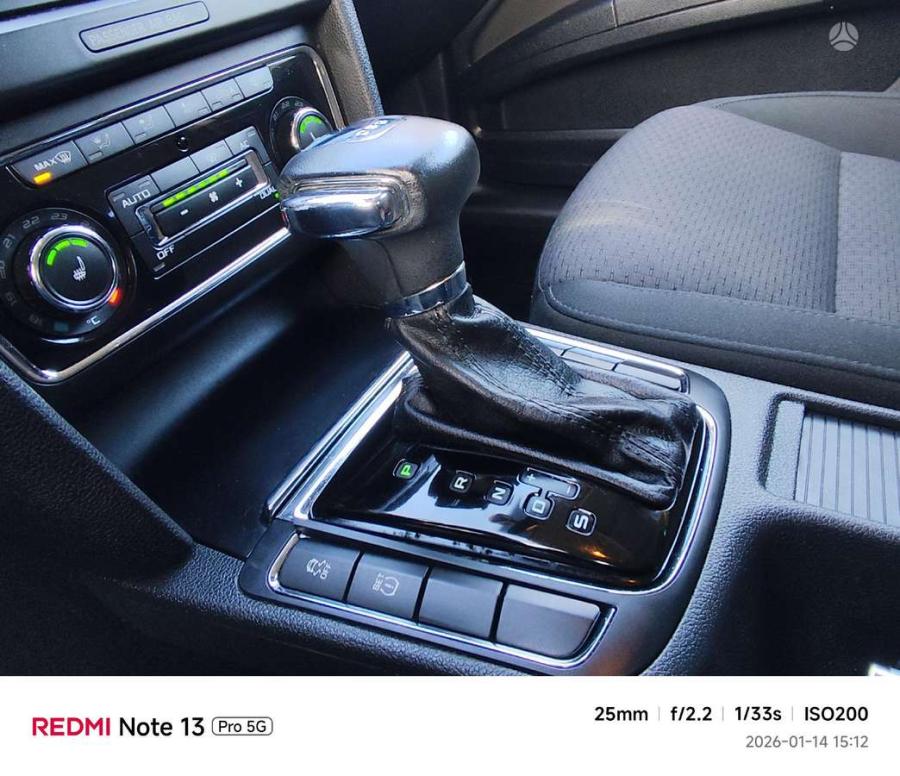 Brown Skoda SuperB 2010 in Kaunas, with an engine capacity of 1.97 L and mileage of 216 thousand km for 5250 €, photo 15 on AUTOMOTO.COM.LV