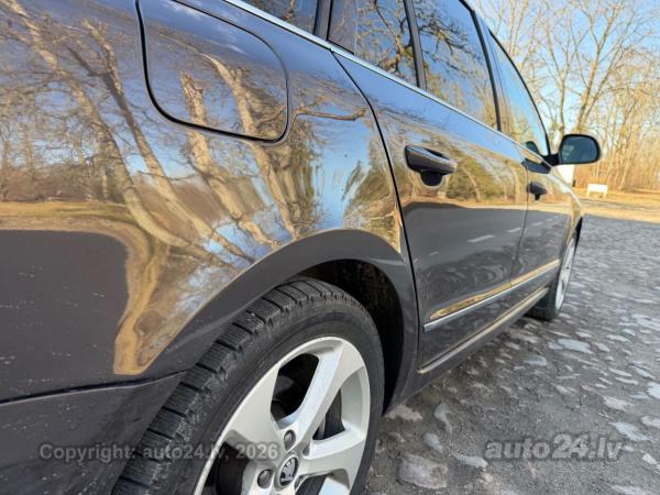 Brūns Skoda SuperB 2010 Rakvere, ar dzinēja tilpumu 2.00 L un nobraukumu 338 tūkst. km par 5000 €, foto 10 vietnē AUTOMOTO.COM.LV