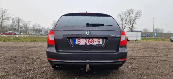 Brūns Skoda SuperB 2010 Daugavpils, ar dzinēja tilpumu 2.00 L un nobraukumu 275 tūkst. km par 4250 €, foto 4 vietnē AUTOMOTO.COM.LV