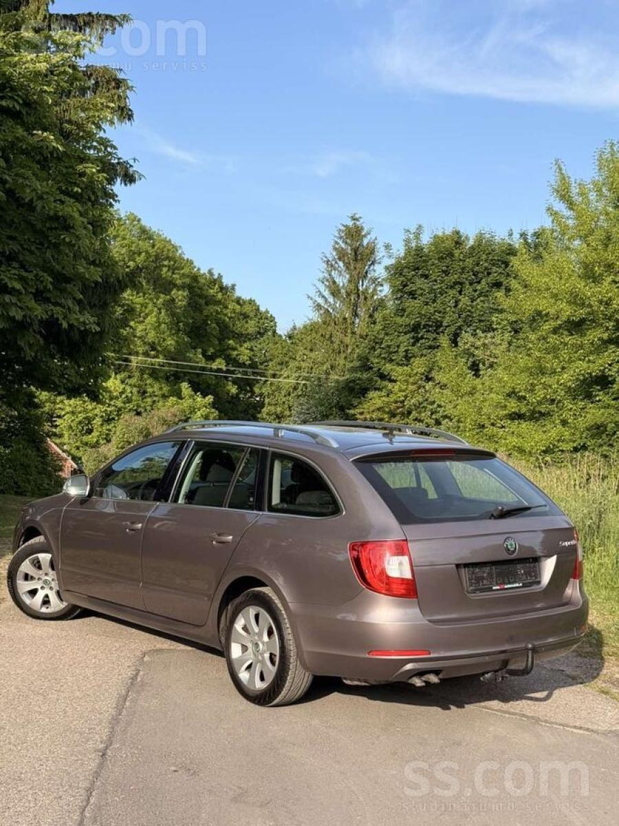 Brown Skoda SuperB 2010 in Ludza, with an engine capacity of 1.90 L and mileage of 264 thousand km for 5290 €, photo 3 on AUTOMOTO.COM.LV