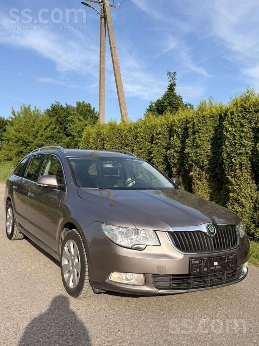 Brown Skoda SuperB 2010 in Ludza, with an engine capacity of 1.90 L and mileage of 264 thousand km for 5290 €, photo 6 on AUTOMOTO.COM.LV