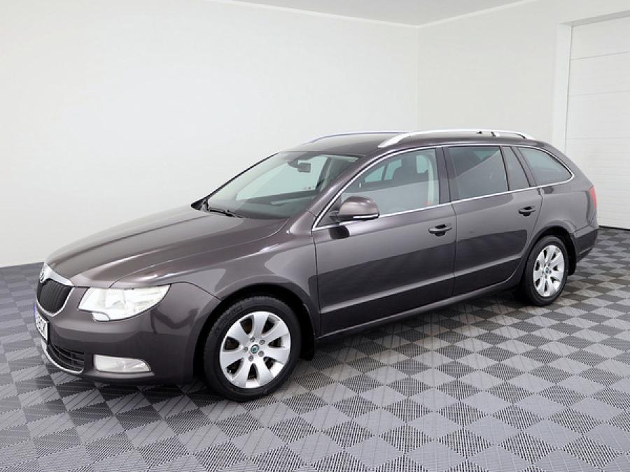 Brūns Skoda SuperB 2010 Tallina, ar dzinēja tilpumu 1.80 L un nobraukumu 363 tūkst. km par 2499 €, foto 3 vietnē AUTOMOTO.COM.LV