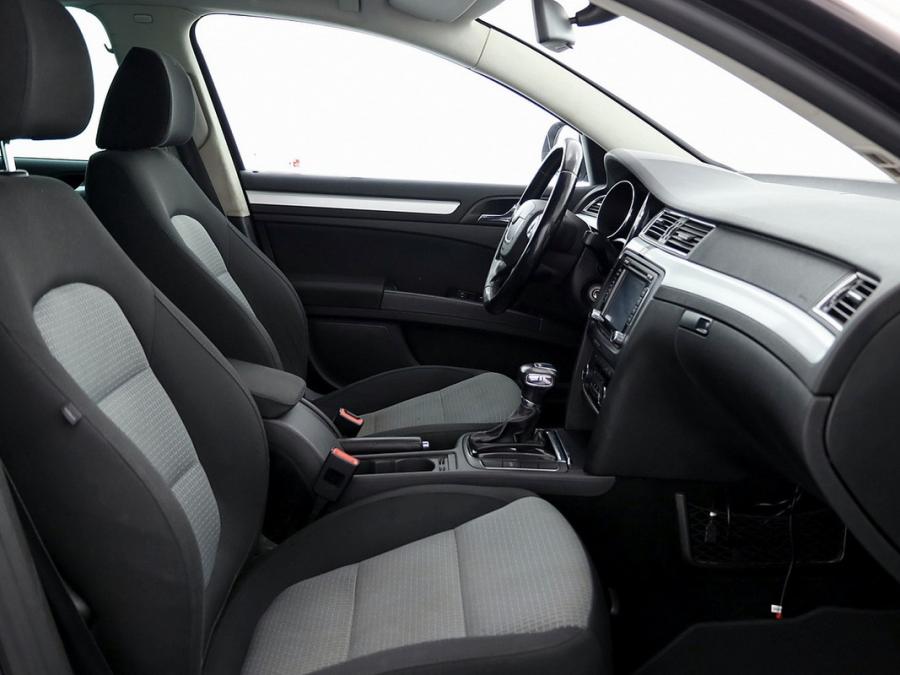 Brūns Skoda SuperB 2010 Tallina, ar dzinēja tilpumu 1.80 L un nobraukumu 363 tūkst. km par 2499 €, foto 15 vietnē AUTOMOTO.COM.LV