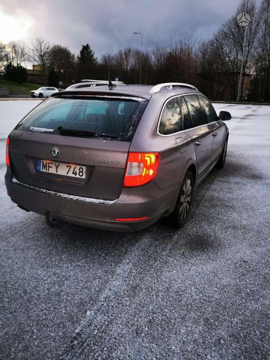 Brūns Skoda SuperB 2011 Klaipėda, ar dzinēja tilpumu 1.97 L un nobraukumu 299 tūkst. km par 6000 €, foto 4 vietnē AUTOMOTO.COM.LV