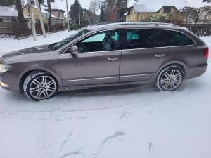 Brown Skoda SuperB 2011 in Kaunas, with an engine capacity of 1.97 L and mileage of 278 thousand km for 6800 €, photo 3 on AUTOMOTO.COM.LV