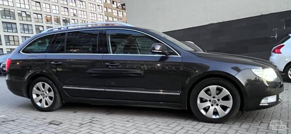 Brown Skoda SuperB 2011 in Vilnius, with an engine capacity of 1.60 L and mileage of 443 thousand km for 4800 €, photo 2 on AUTOMOTO.COM.LV