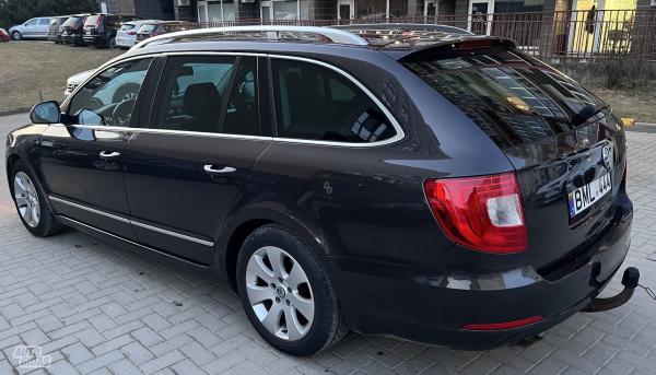 Brown Skoda SuperB 2011 in Vilnius, with an engine capacity of 1.60 L and mileage of 443 thousand km for 4800 €, photo 7 on AUTOMOTO.COM.LV