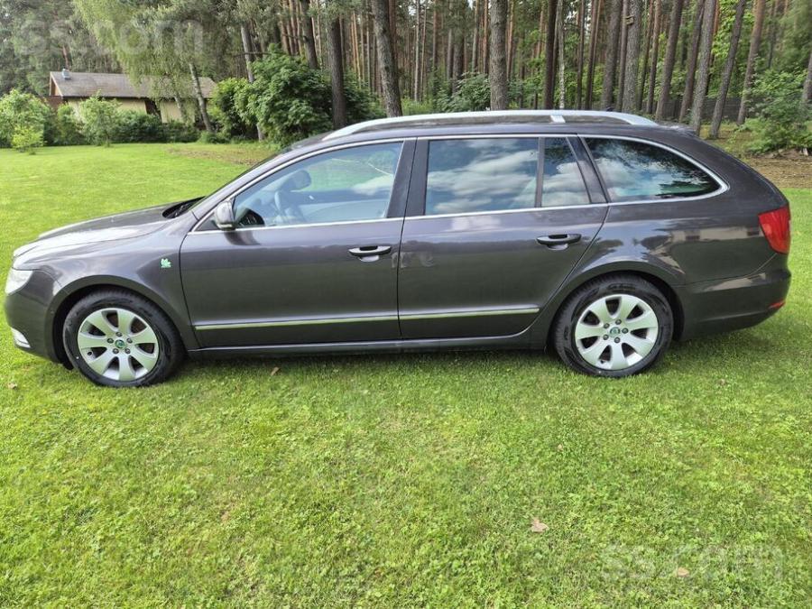 Brūns Skoda SuperB 2011 Rīga, ar dzinēja tilpumu 1.60 L un nobraukumu 234 tūkst. km par 5000 €, foto 4 vietnē AUTOMOTO.COM.LV