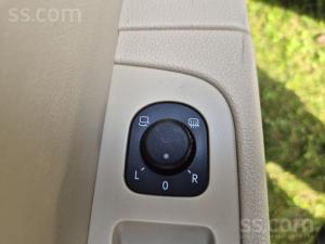 Brūns Skoda SuperB 2011 Rīga, ar dzinēja tilpumu 1.60 L un nobraukumu 234 tūkst. km par 5000 €, foto 19 vietnē AUTOMOTO.COM.LV