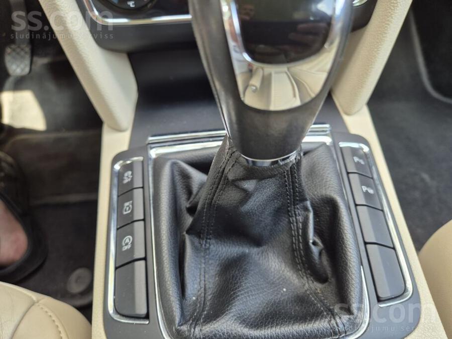 Brūns Skoda SuperB 2011 Rīga, ar dzinēja tilpumu 1.60 L un nobraukumu 234 tūkst. km par 5000 €, foto 23 vietnē AUTOMOTO.COM.LV